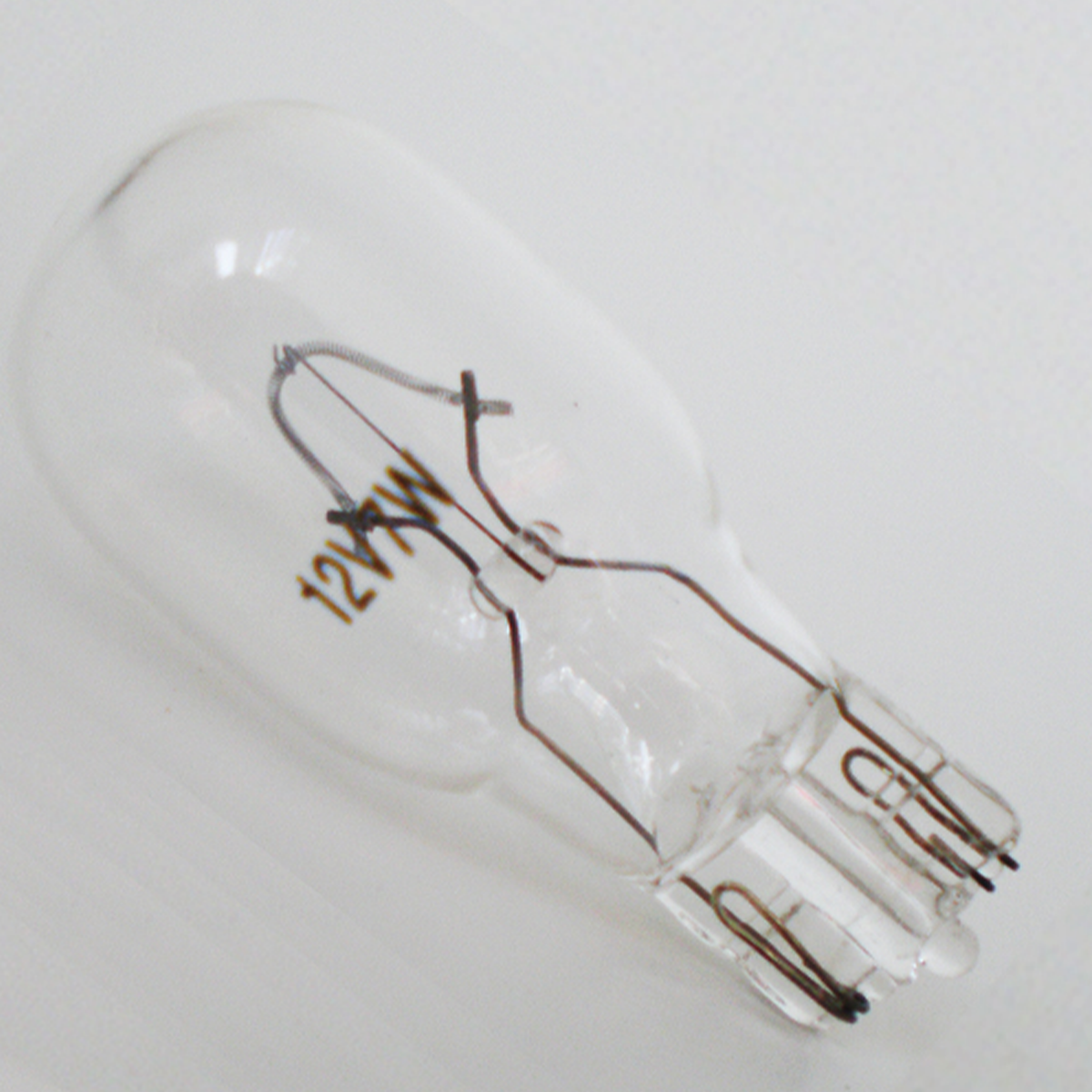 Light Bulb 12 VOLT (2031297) – BISSELL® Australia